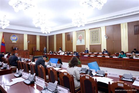 Чуулганы нэгдсэн хуралдаанаар 14 асуудал хэлэлцэн ШИЙДВЭРЛЭЛЭЭ