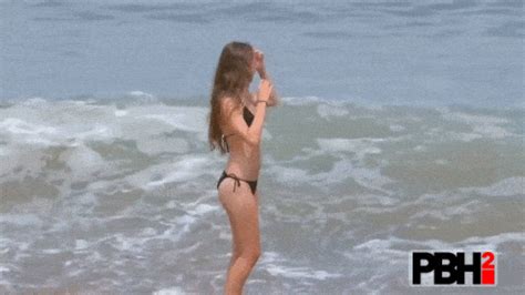 38 Times Trying To Be Sexy Went Totally Wrong