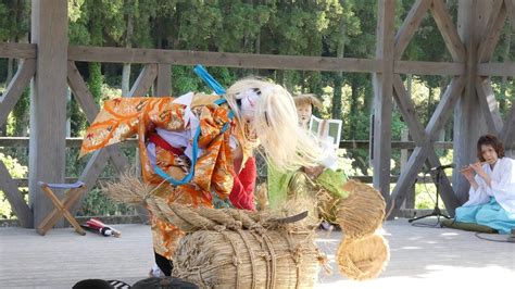 道の駅あさじ22周年記念感謝祭 深山流板井迫神明社神楽座八雲払その3大神 YouTube