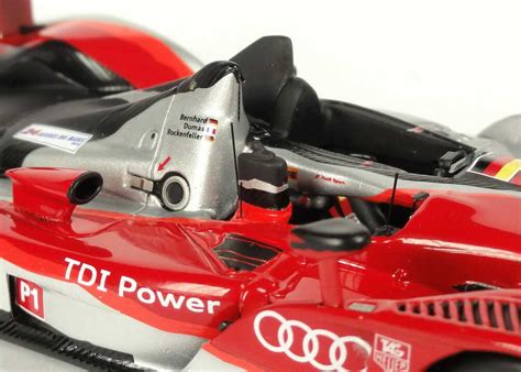 Audi R15 TDI 24h Von Le Mans 2010 Nr 9 Bernhard Dumas