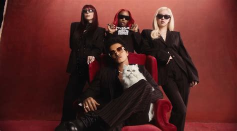 Blackpinks Rosé Makes Surprise Appearance In Sexyy Red And Bruno Mars Music Video Kpop France