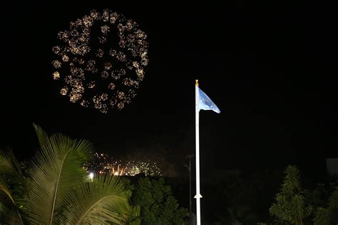 Askar Ka Tirsan Df Oo Ku Dul Dagaalamay Shacab Ku Dabaal Dagayey Muqdisho