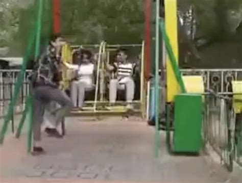 Oh Nah Amusement Park Ride Malfunctions And Has These 2 Spinning