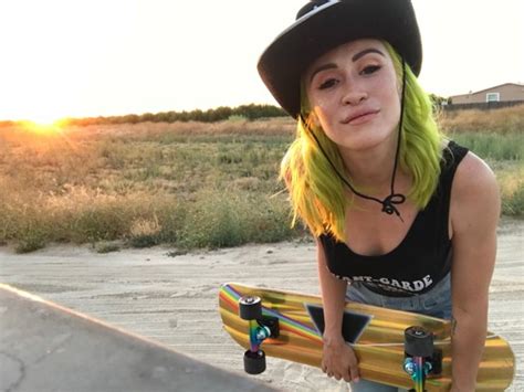 Meet Problemas Aka Ollie Stone Voyage La Magazine La City Guide