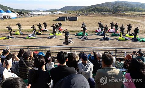 2024 계룡군문화축제 개막…kadex 전시로 축제규모 대폭축소 나무뉴스
