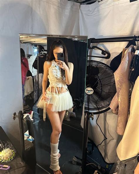 블랙핑크 제니 유앤미 발레코어 무대의상 모음  인스티즈 Instiz 이슈 카테고리