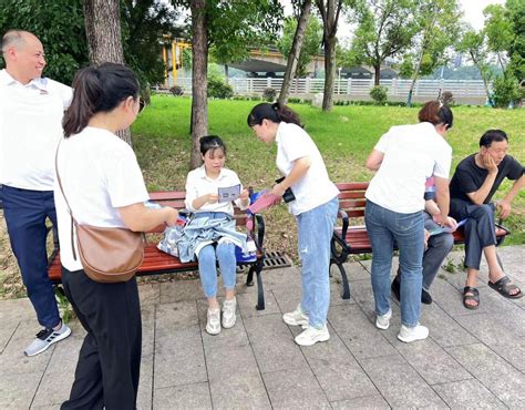 【区行政审批服务局】开展政务公开主题日 活动：宣传推广湘易办超级服务端 珠晖区人民政府门户网站