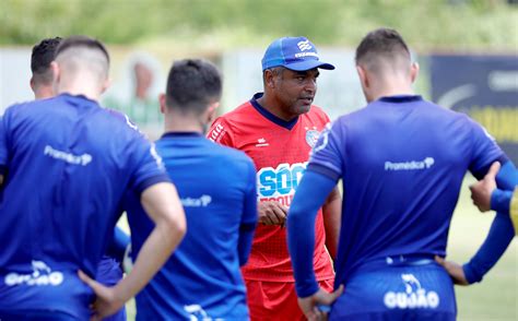 Jornal Correio Sem pistas do time titular Bahia está pronto para