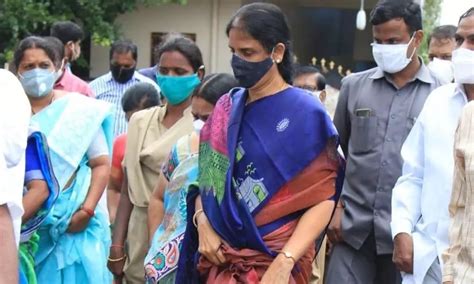 Ranga Reddy Education Minister Sabitha Indra Reddy Inspects Various