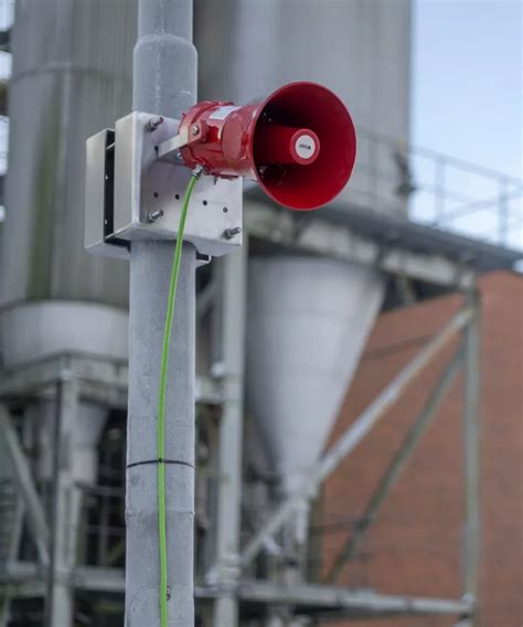 Axis Launches Worlds First Explosion Protected Thermometric Camera
