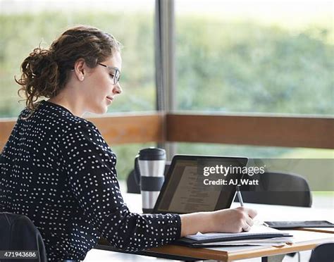 School Work Experience Photos And Premium High Res Pictures Getty Images