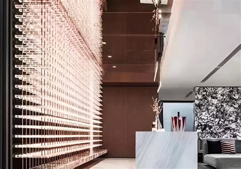 Exploring The Benefits Of Acrylic Material In Construction And Design By Aceninja Plexiglass