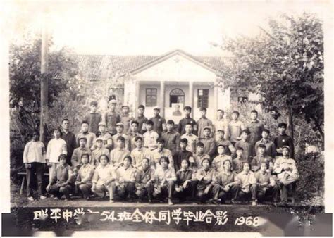喜报！昭平中学今年高考一本上线再创佳绩，比去年大幅度提升！示范性