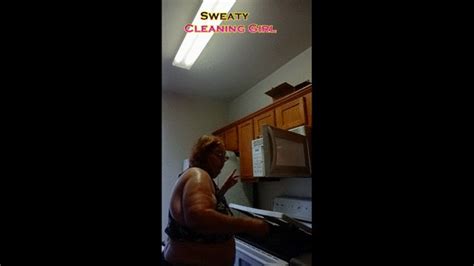 Sweaty Cleaning Girl Bbw Mature Nurse Vicki Your Bbw Nurse Vicki