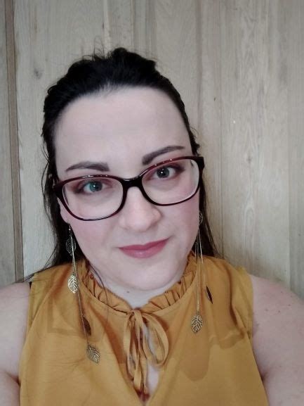 Jennifer Desrosiers Auteure
