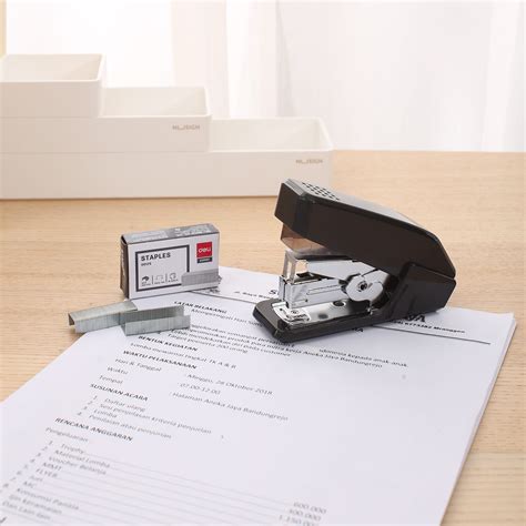 Effortless Stapler Sheets