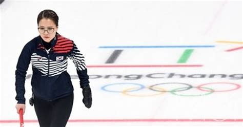 머니s포토 대한민국 여자 컬링 국가대표팀 안경선배 김은정