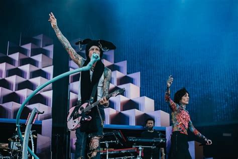 Mgk And Oli Skyes From Bring Me The Horizon Performed Maybetogether