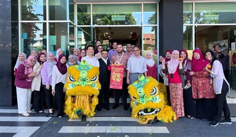 Glomac Berhad Celebrates The Year Of The Dragon With Spectacular Lion