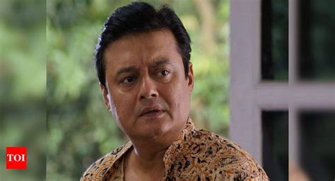 Saswata Chatterjee In Ashoke Viswanathans Next ‘andhokare Alo