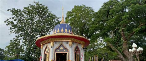 รูป ศาลสมเด็จพระเจ้าตากสินมหาราช จันทบุรี Wongnai