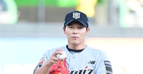 대졸→2r 지명→사회복무요원→퓨처스 폭격26세 우완 신예 위기의 선발왕국 희망 될까