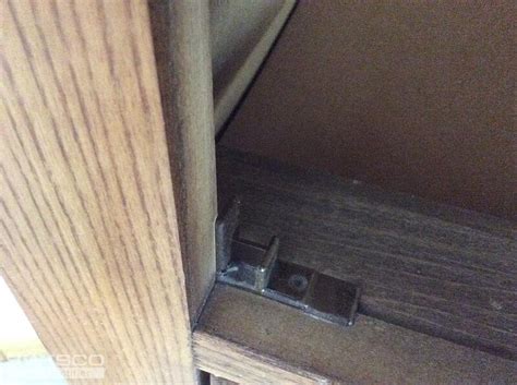 L Shaped Drawer Glide