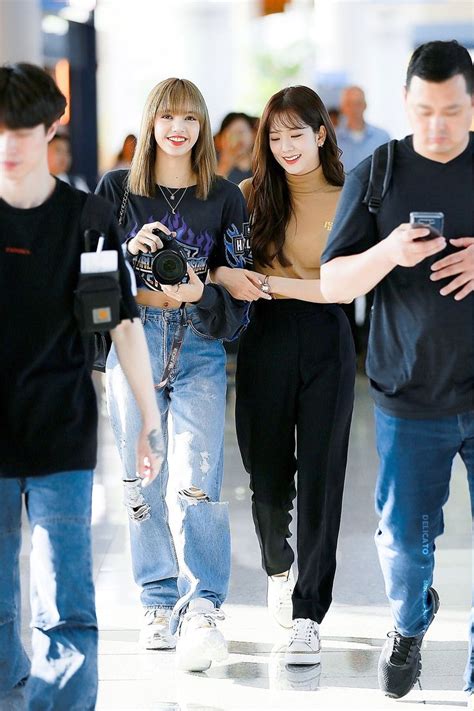 ᴅᴇʟɪᴄᴀᴛᴏ On Twitter Blackpink Fashion Fashion Kpop Outfits