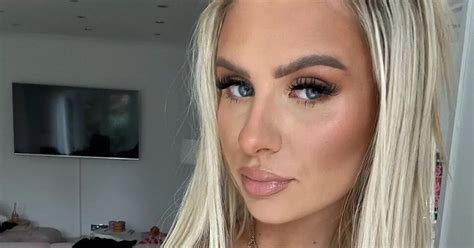 Love Island Star Chloe Burrows Dad Didnt Speak To Her After She Had