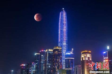 天涯共此时 “超级血色月全食”现身全球多地夜空月亮