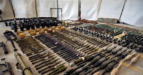 봉쇄된 가자에서 하마스는 어떻게 무기 살 자금 마련했을까