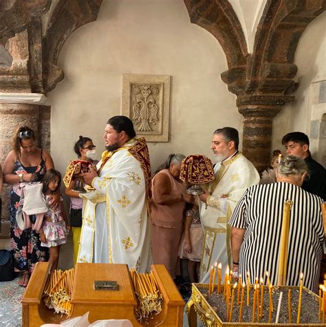 Ιερ Ιερός Ναός Ευαγγελισμού Θεοτόκου Εμπορείου Σαντορίνης