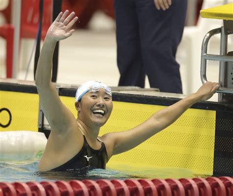 女子200背泳ぎ・中山（静岡商）が初v 余裕のレース運び 静岡県高校総体競泳｜あなたの静岡新聞