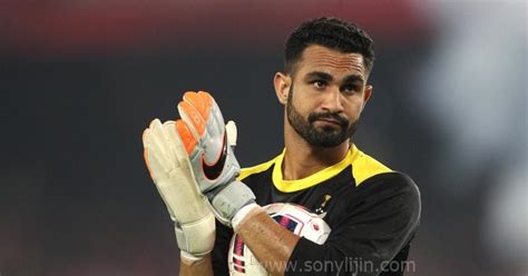 Amrinder Singh Signs A Record Breaking Deal With Mumbai City Fc