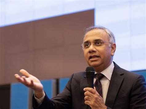 Infosys Q3 Net Profit Rises 118 To Rs 5809 Cr Raises Fy22 Revenue