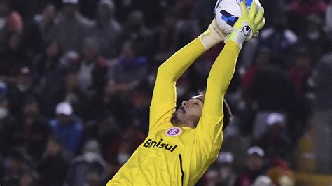 Contra O Melgar Daniel Fez O Maior Número De Defesas Em Uma única Partida Nesta Temporada Gzh