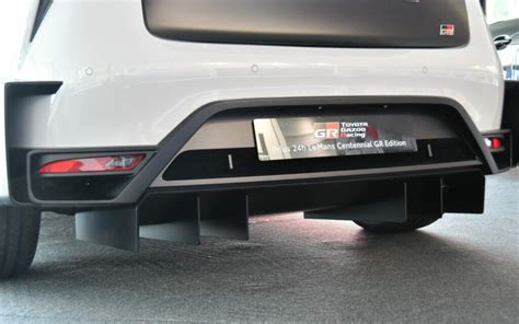 Toyota Prius Gr Edition เก๋งรักษ์โลกเวอร์ชันแต่งซิ่งทั้งคัน