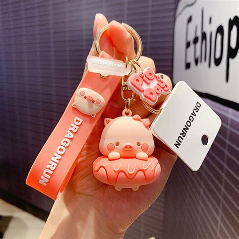 キーホルダー ドーナツぶた 韓国雑貨 かわいい アニマル キーチェーン 萌えグッズ 携帯ストラップ キーリング 飾り 雑貨 小物 フィギュア