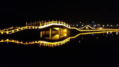 手機見攝者衛輝的東湖比不了武漢的東湖但夜裏也有非凡的靈魂 每日頭條