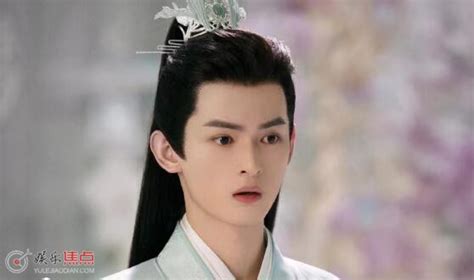 星落凝成糖清衡君和谁一对娱乐焦点网