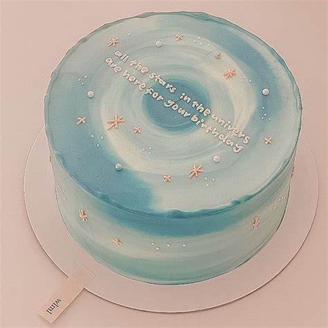 30 AESTHETIC CAKES Valemoods Simple Birthday Cake Mini Cakes