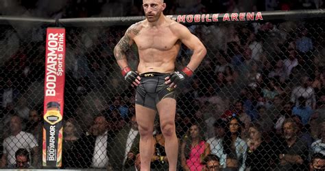 Alexander Volkanovski Vs Islam Makhachev Fight Close For Ufc 284