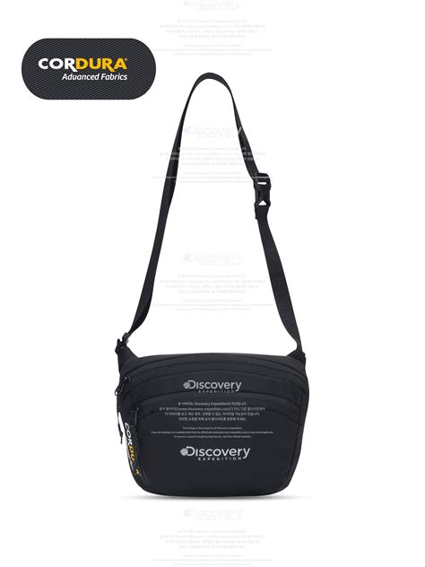 디스커버리 익스페디션 아웃도어 크로스백 Black