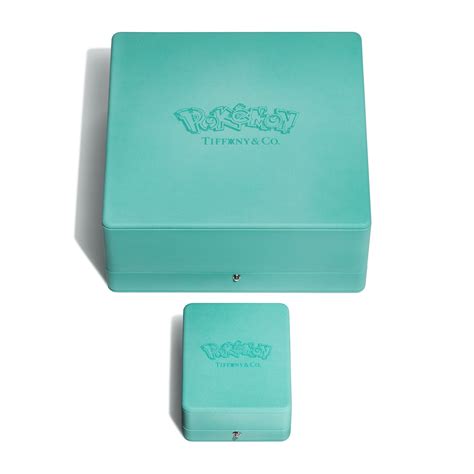 Tiffany And Co 與 Pokémon 寶可夢聯名首飾登場！6 大角色 9 款鍊墜與精靈球首飾盒同步推出，最貴一款要價 101 萬元