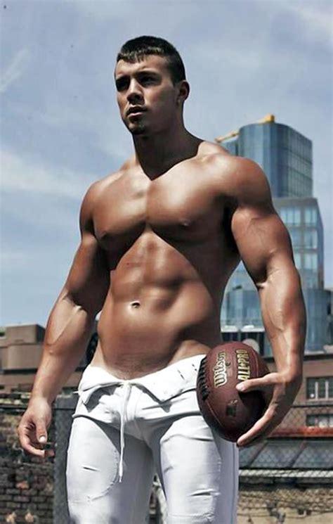 Beautiful Muscle Men Forums