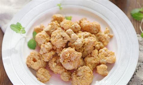 推荐10道虾仁美味龙井虾仁是国宴必备宫保虾仁吃着最过瘾 料酒 调料 备用