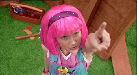 Detailed Episode Analysis 1x07 Hero For A Day Lazytown Forums