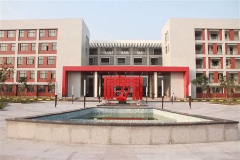 2024上海本地高校高考各批次录取人数统计！上海择校升学转学