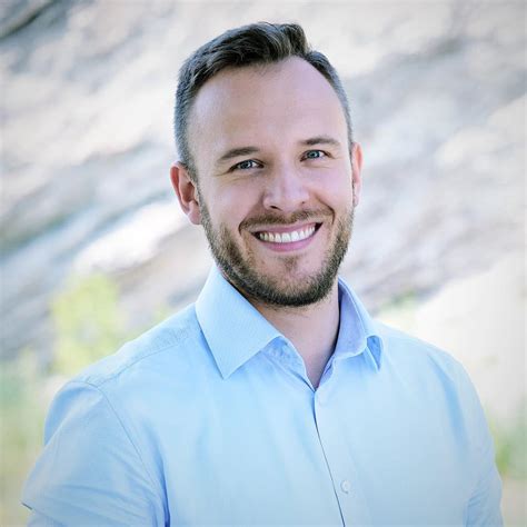 Dr Marcin Gołębiowski Wyższa Szkoła Przedsiębiorczości I