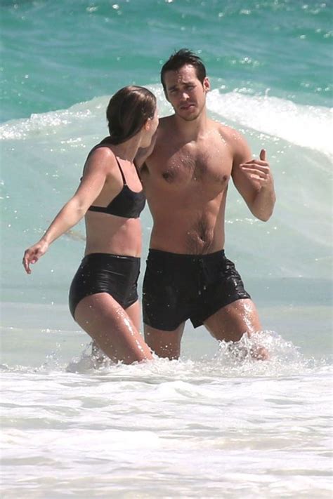 Melissa Benoist And Chris Wood At A Beach In Cancun 03 29 201718